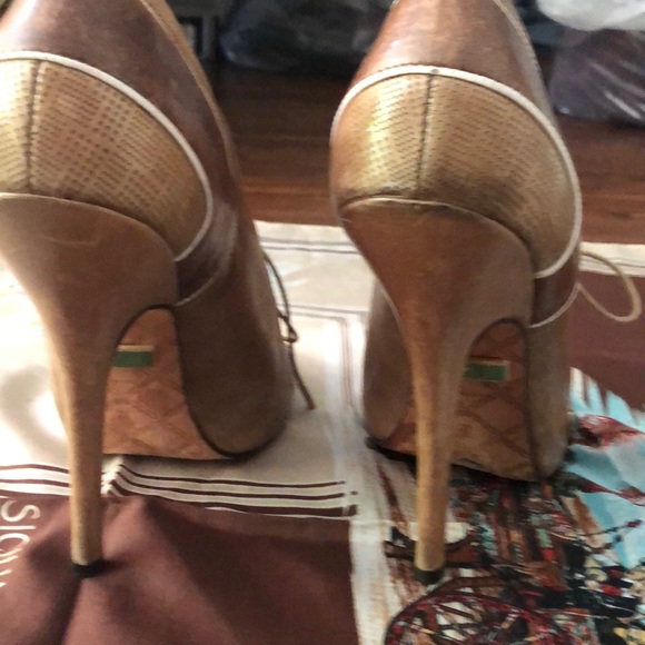 L.A.M.B. | Shoes | Lamb Peep Toe Spectator Pumps Classic | Poshmark